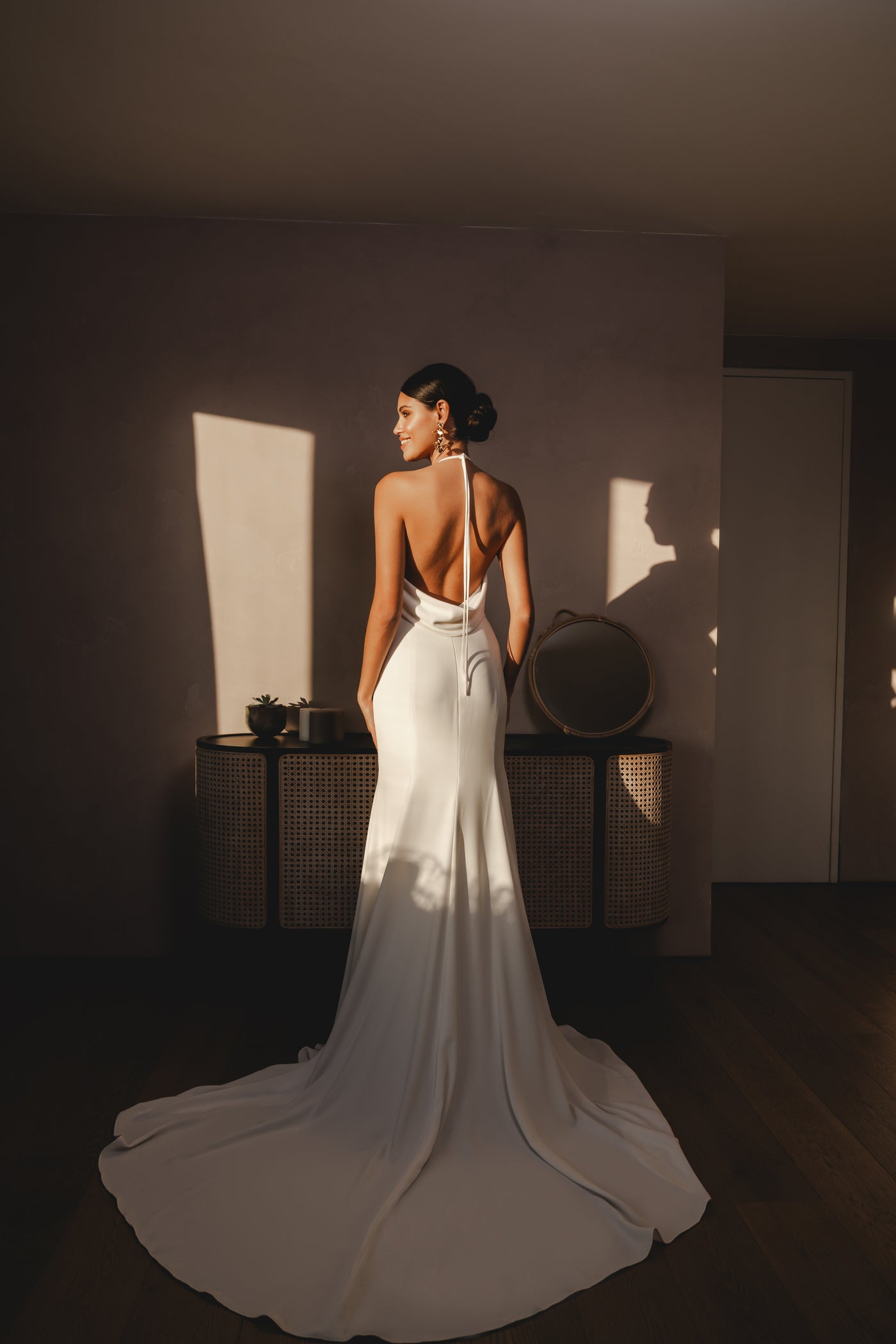 Arlo | A Sleek and Contemporary Wedding Dress Design